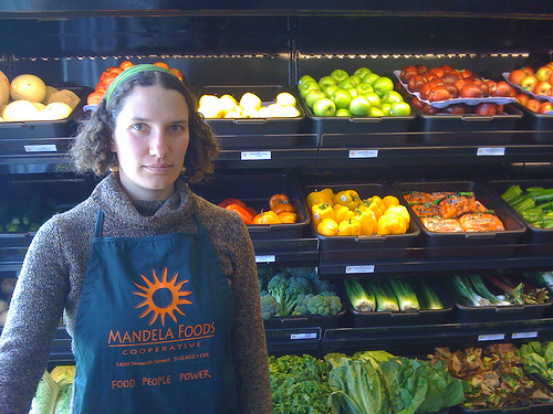A produce store grows in West Oakland - Oakland North