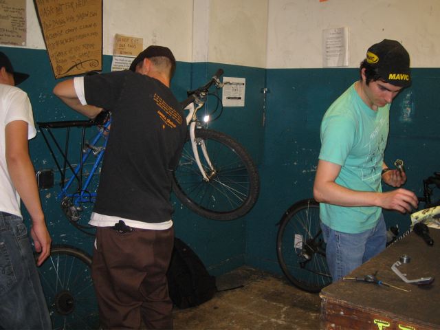 Loaner tools and repair classes? How cool - Oakland North