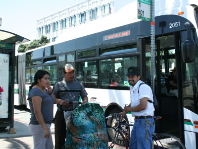 A day with AC Transit - Oakland North