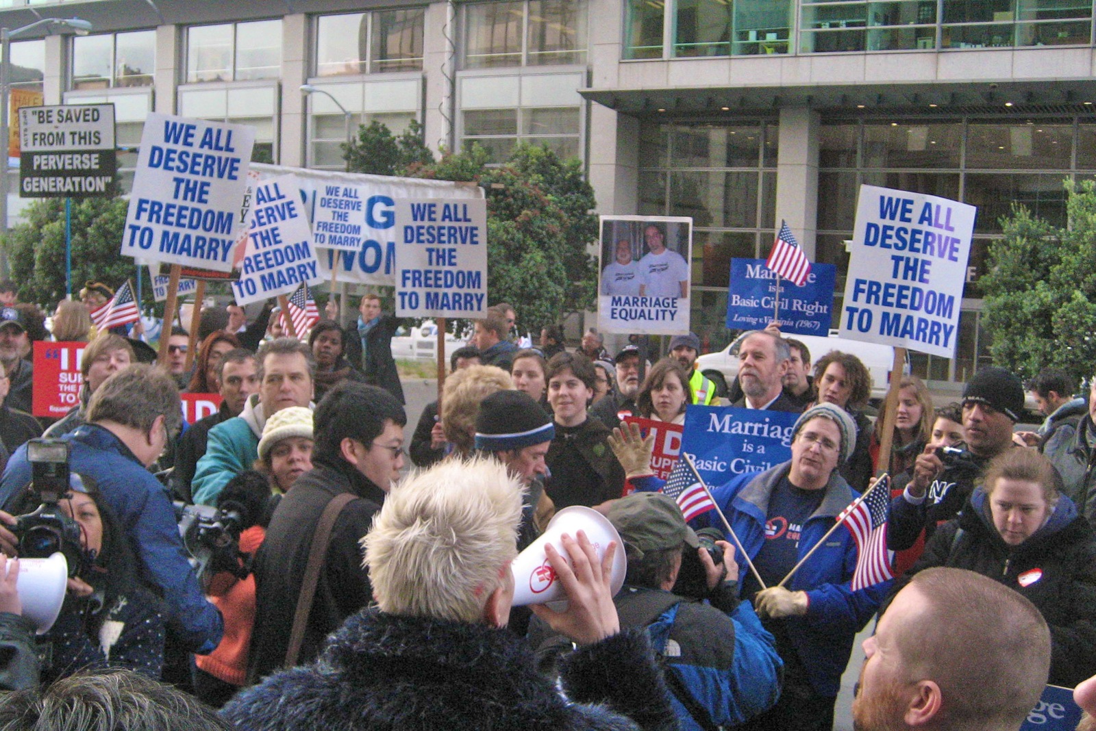 Bay Area watches as Proposition 8 case begins in federal court ...