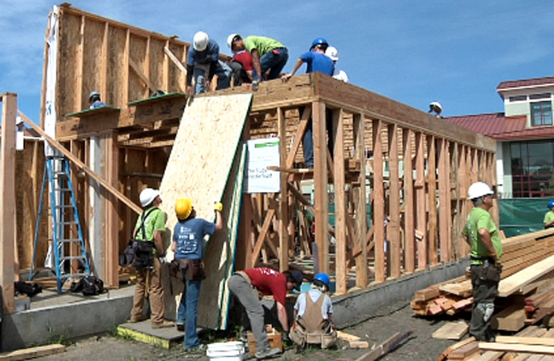 Habitat build-a-thon hammers out new homes - Oakland North