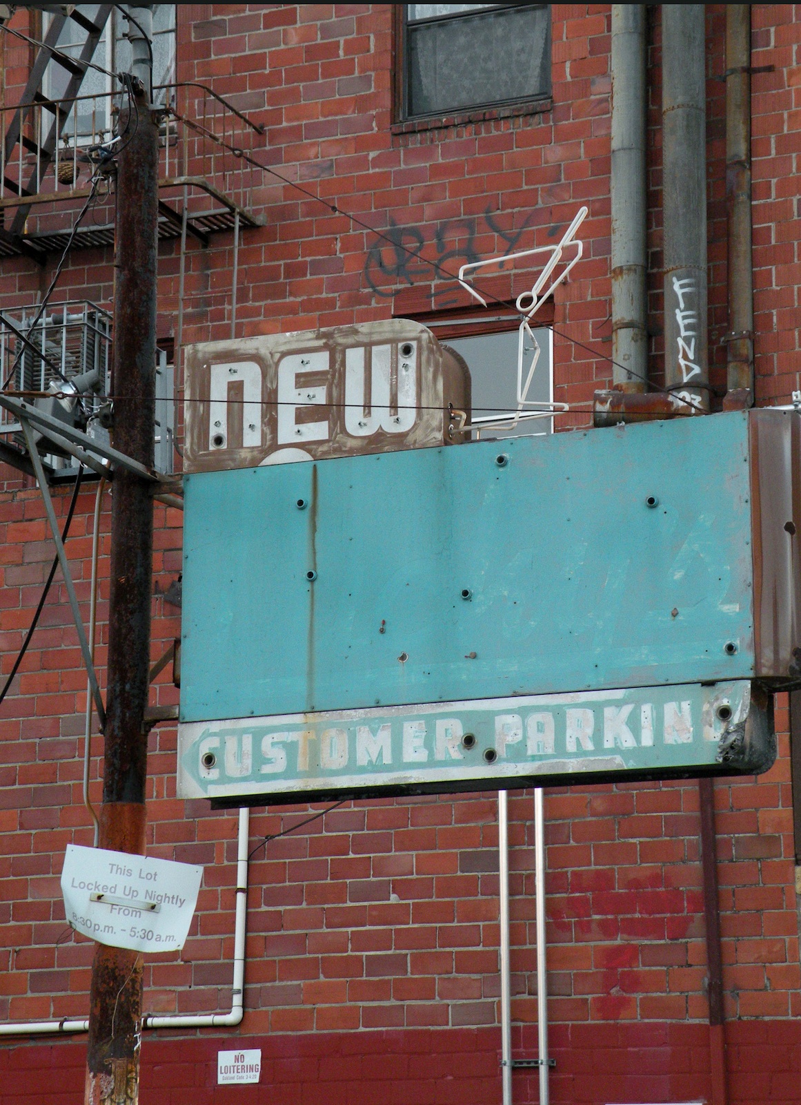 Community Photo of the Week: Uptown sign - Oakland North