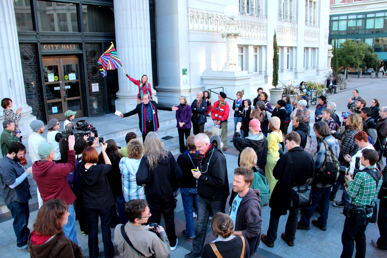 Occupy Oakland protesters meet with city officials after tense scene at ...