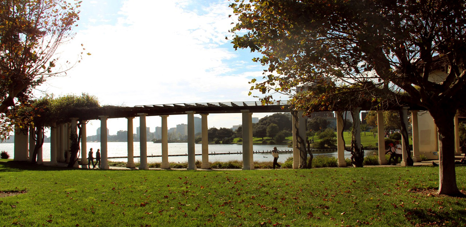 Artist hopes to bring stories of Lake Merritt to your ears - Oakland North