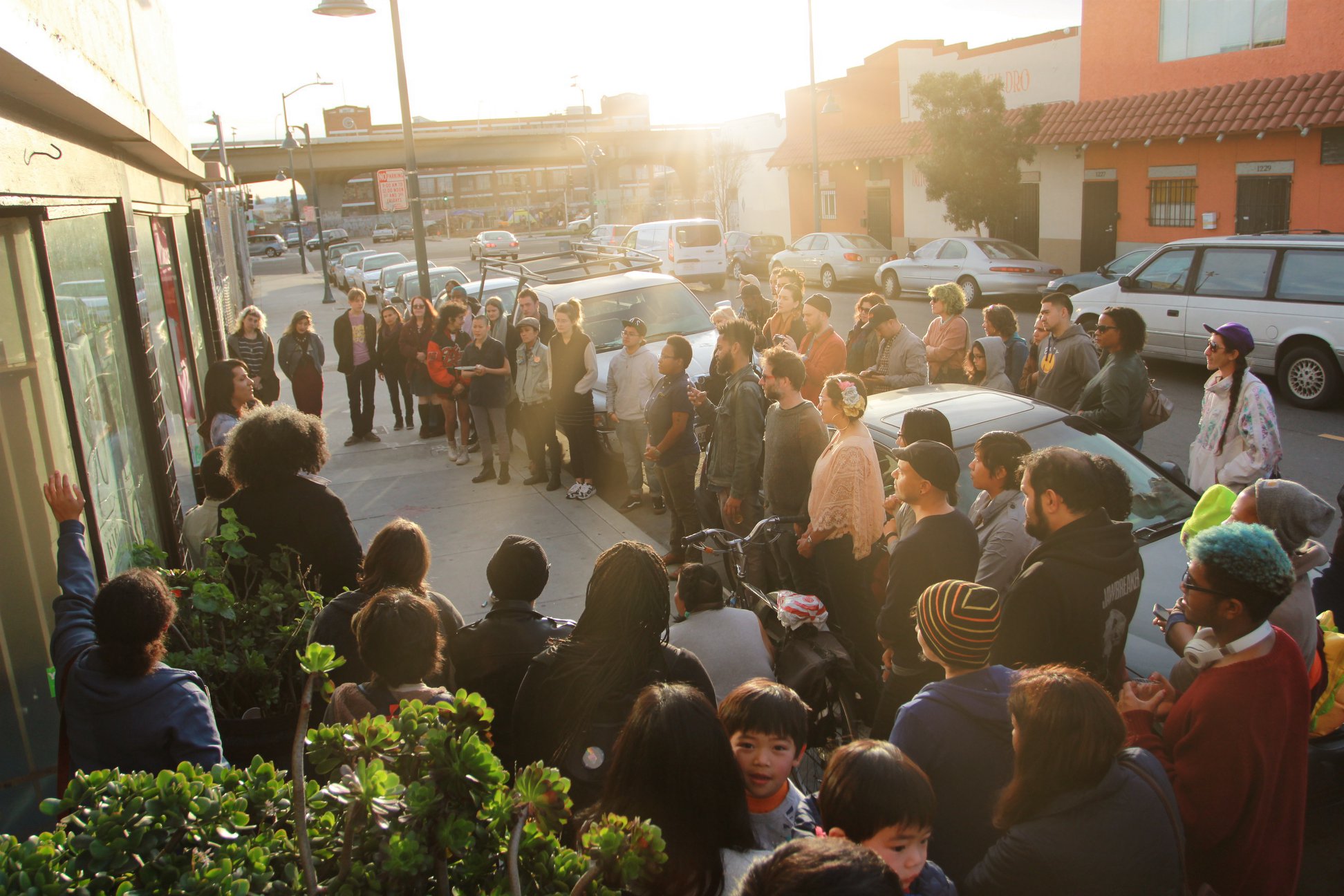 23rd Avenue art space members rally to buy their own building - Oakland ...
