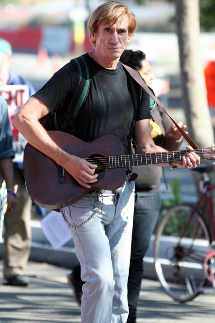 Hundreds peacefully protest Johannes Mehserle jail release - Oakland North