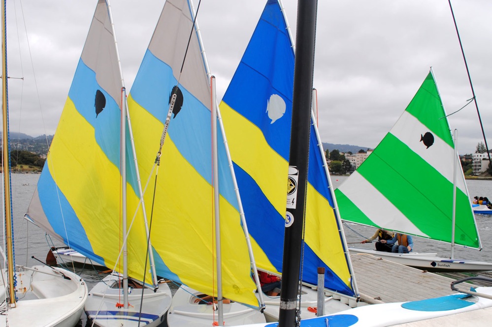 City sailing on Lake Merritt - Oakland North