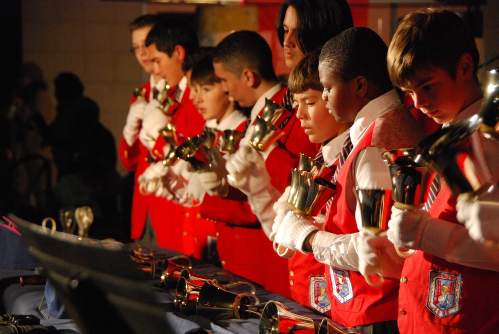 30-foot tree lit up for the holidays in downtown Oakland - Oakland North